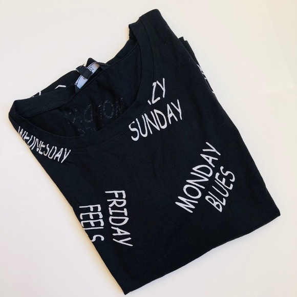 Tops | Graphic Tshirt | Poshmark